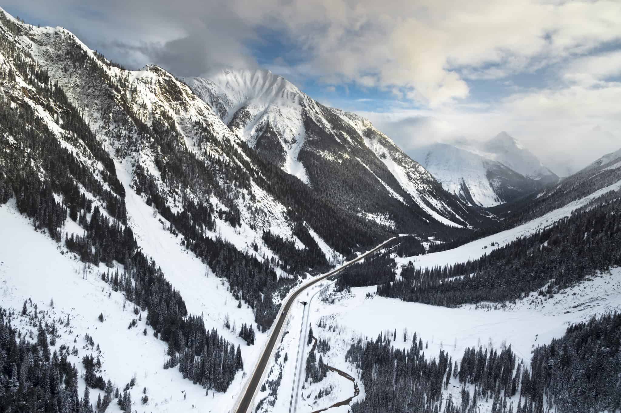 Rogers Pass ski touring a privilege for enthusiasts - Sun Peaks ...